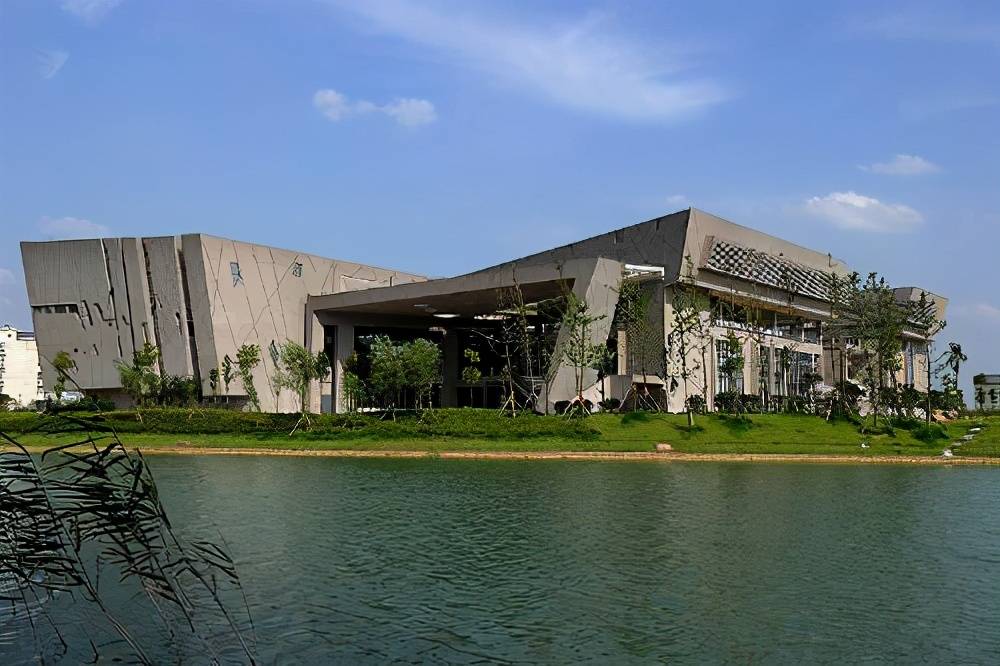 今年江苏省大学放假天数排行：南通大学48天，东南大学倒数第二-搜狐大视野-搜狐新闻