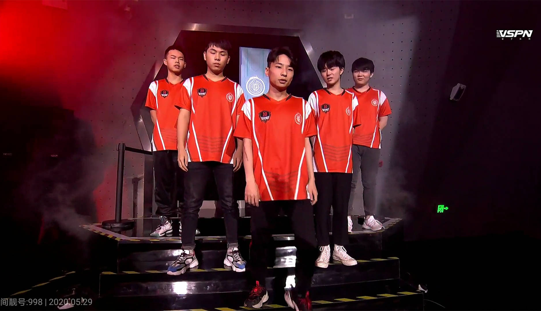 斗鱼KPL：DYG战胜LGD大鹅，久诚获2次MVP，第五局伤害打超标_比赛