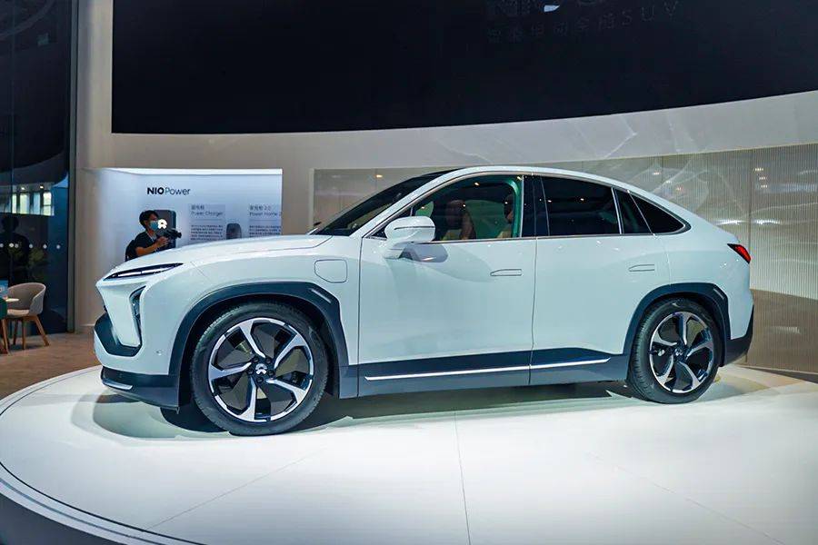 36.8万元起售，蔚来EC6正式上市，2.1平方米的全景天窗你见过吗？_搜狐汽车_搜狐网