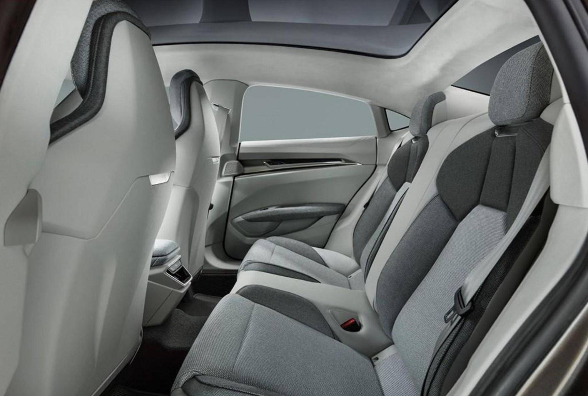 奥迪又一巅峰之作，和RS7一样风骚，3.5s破百，最大续航400km_搜狐汽车_搜狐网