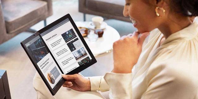 ThinkPad折叠屏笔记本电脑惊艳曝光，华为MateXs瞬间黯然失色-搜狐大视野-搜狐新闻