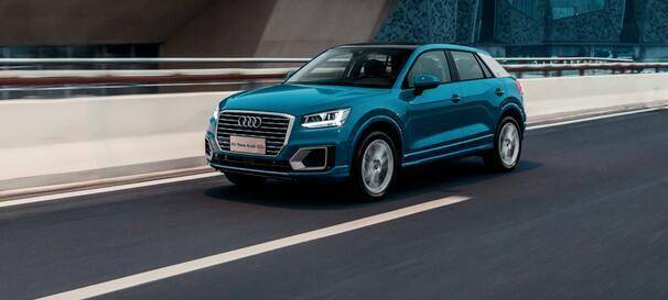 不到20万就能落地的“豪车”，奥迪Q2L又出新款了_搜狐汽车_搜狐网