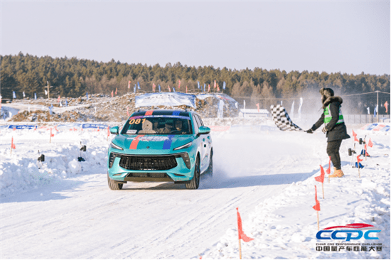 零下20度绝地挑战，风行T5 EVO成就CCPC冰雪挑战最佳驾控体验_搜狐汽车_搜狐网