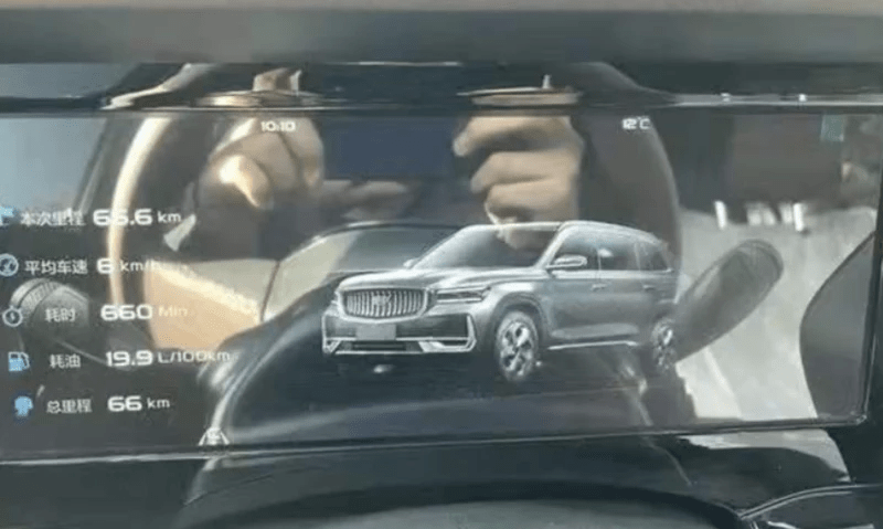 基于CMA平台打造、或定位为7座中型SUV 吉利KX11实车图曝光_搜狐汽车_搜狐网