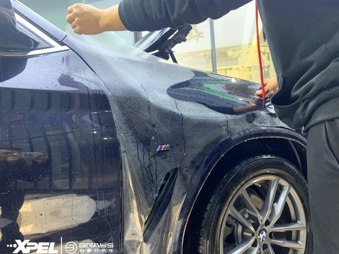 宝马X3xDrive25i M运动 炭黑色| 装贴XPEL-ARES战神系列隐形车衣保护_搜狐汽车_搜狐网