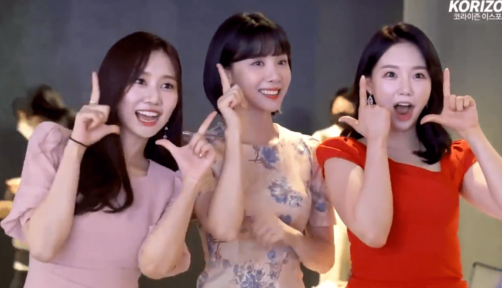 LCK又迎两位美女主持 比肩四大金花？Pawn“重返”赛场_pawn