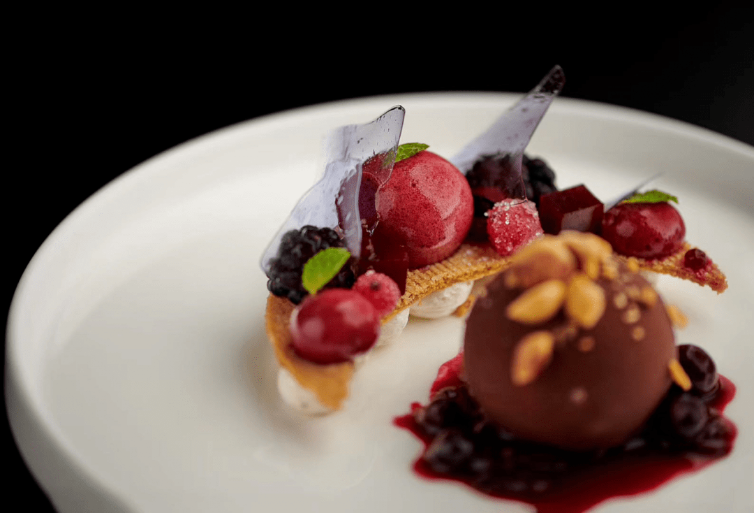 泰安门｜环绕着开放式厨房的米其林二星，以优质菜肴为中心的私密餐厅_菜单