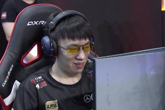 RNG成LPL失误“检验师”，SN遇强队真“原形毕露”？_能力