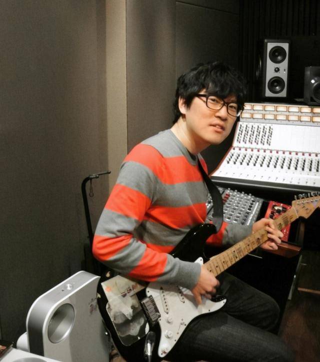 41岁著名歌手性侵女友，拍下相关画面，致其自杀身亡后拒绝承认_Chung