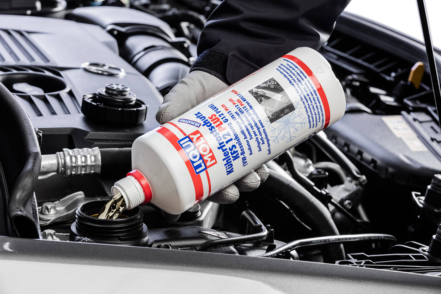 明明是冷却液，为什么大家要把它叫防冻液？看完这几点就清楚-搜狐大视野-搜狐新闻