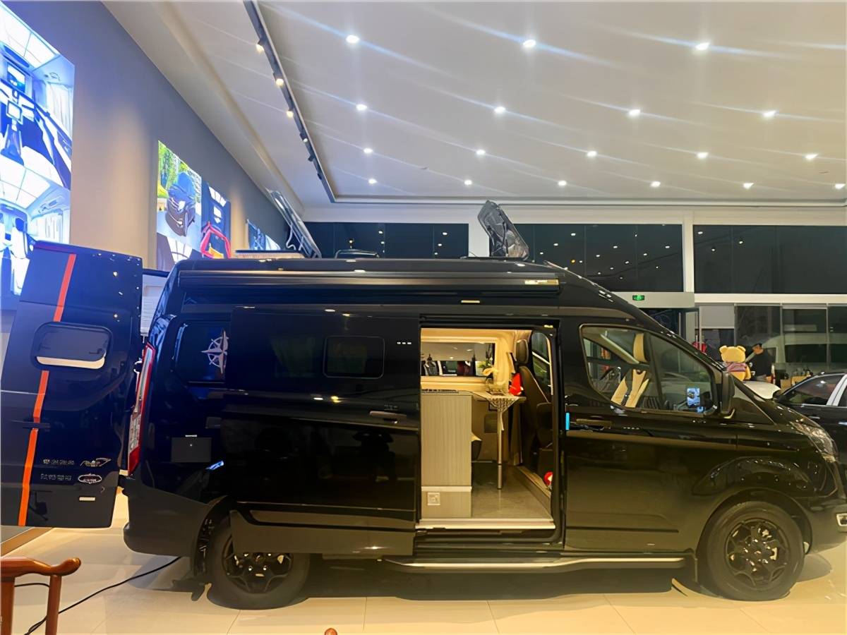 江铃福特新全顺V362定制版，启界R500多功能旅居商务_搜狐汽车_搜狐网