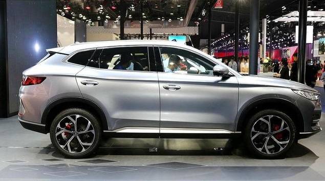 又一款良心SUV，比H6耐看，1.5T爆185马力，11.58w起_搜狐汽车_搜狐网