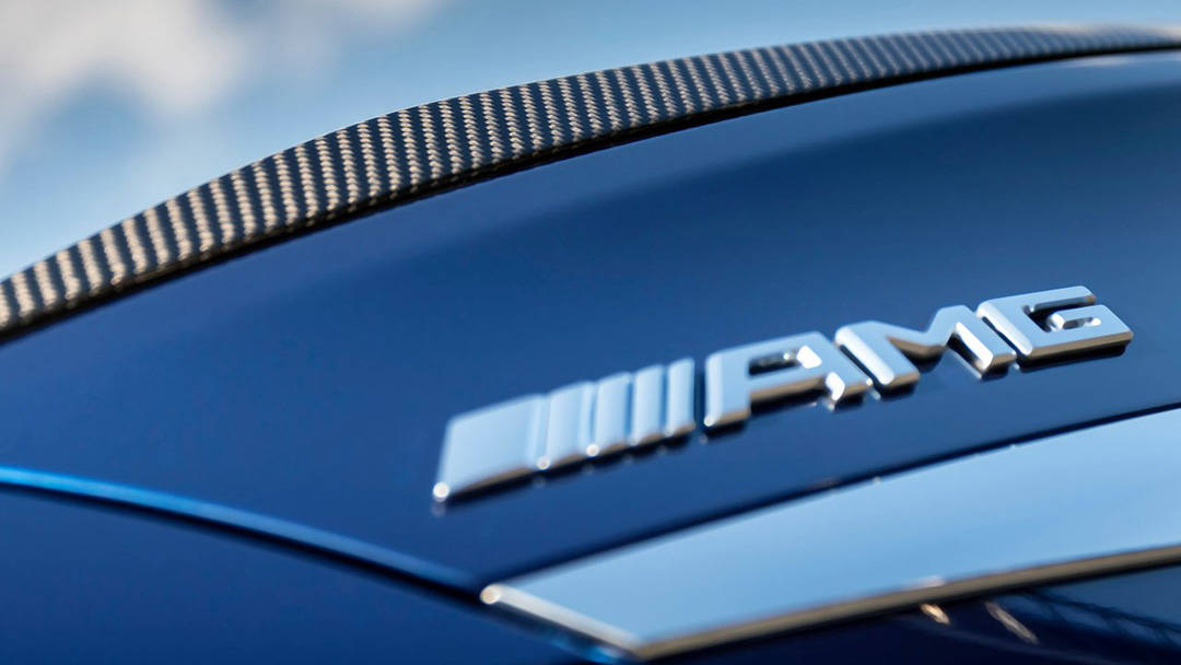 排量减半！动力却提升了？这奔驰传奇车型换代 也太狠了_搜狐汽车_搜狐网