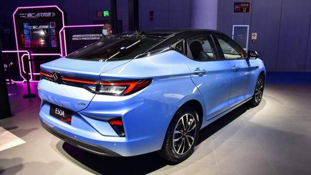 起步价相差1万，买思皓E50A还是秦PLUS EV？_搜狐汽车_搜狐网