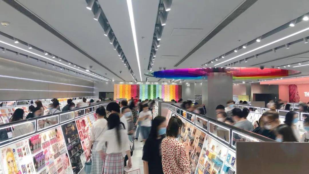 THE COLORIST调色师彭瑶：新品牌如何俘获Z世代？_消费