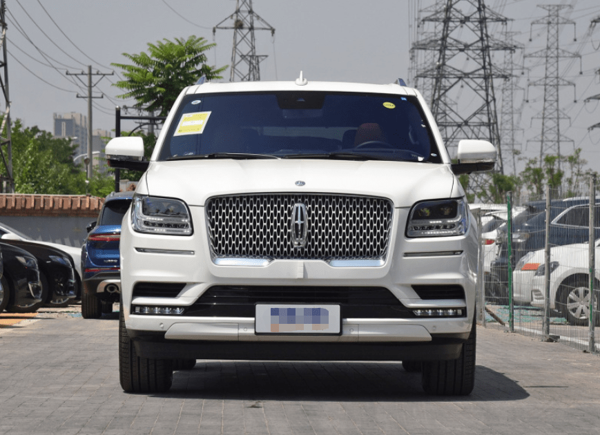 在它面前GLS、X7都要靠边站，林肯领航员387匹马力过足瘾！_搜狐汽车_搜狐网