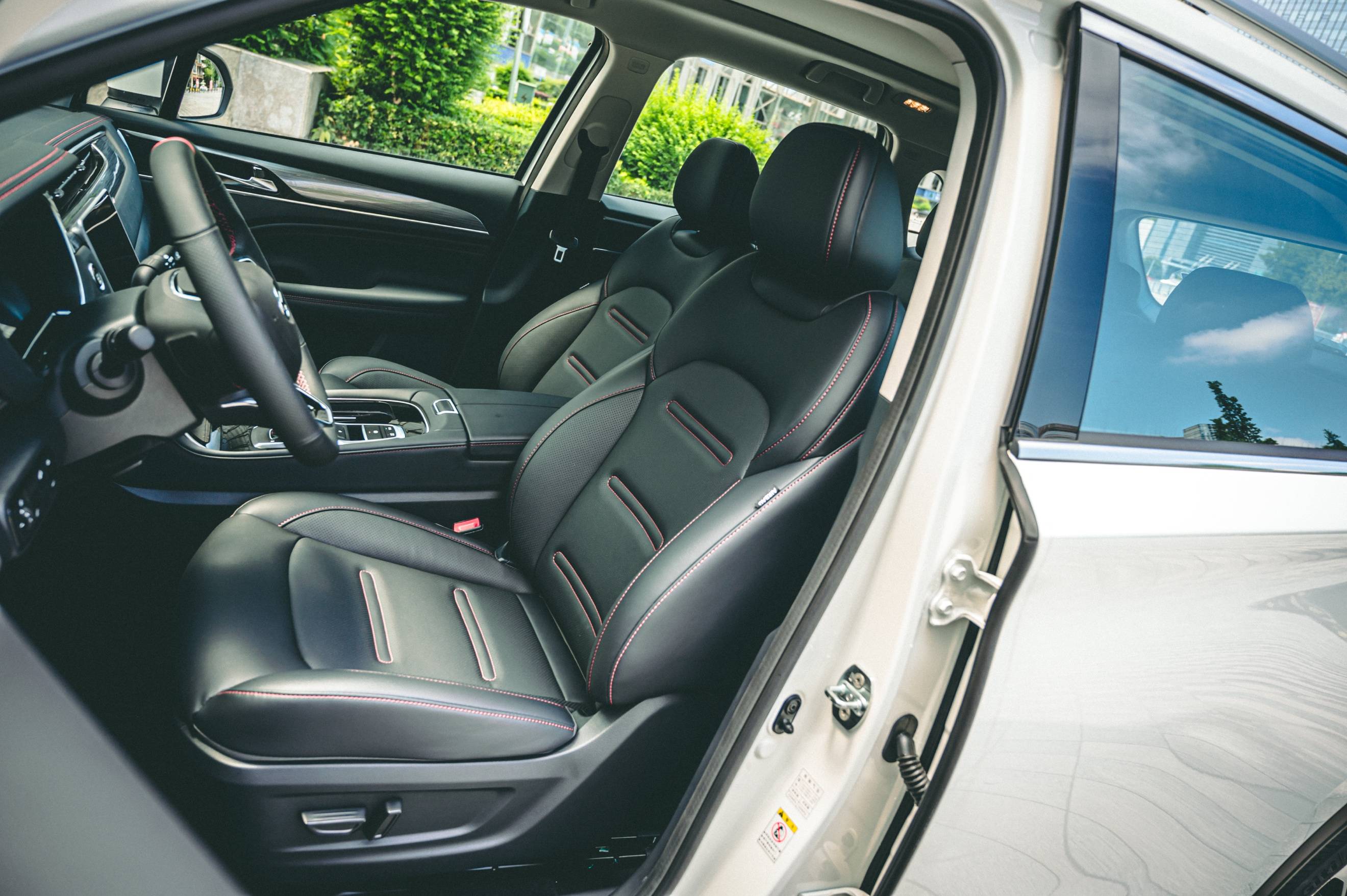 后来者居上理所当然？对比试驾GS4 PLUS/CS75 PLUS_搜狐汽车_搜狐网