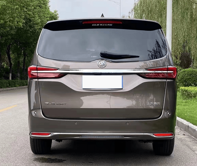 体验别克GL8：2.0T+9AT，内饰空间很奢华，27万左右的售价高吗？_搜狐汽车_搜狐网