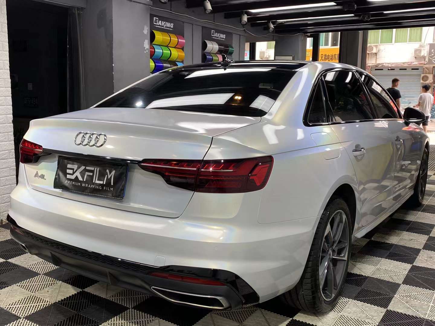 奥迪A4L全车贴膜EKFILM-EK改色膜钻石镭射白_搜狐汽车_搜狐网