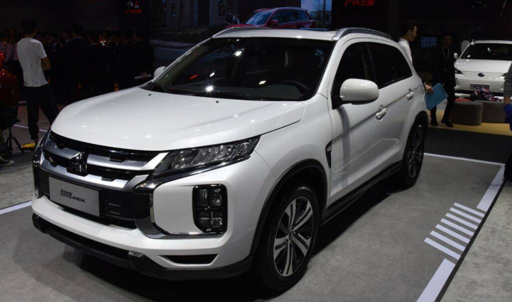 三菱又一王牌！颜值不输路虎，坚持进口引擎，9.98W将抢走H6饭碗_搜狐汽车_搜狐网