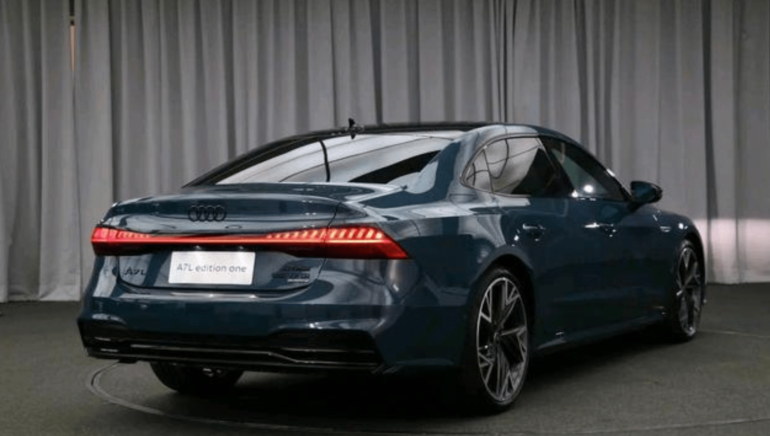 顶配车型售77.77万元！上汽奥迪A7L正式开启预售：全系3.0T＋48V_搜狐汽车_搜狐网