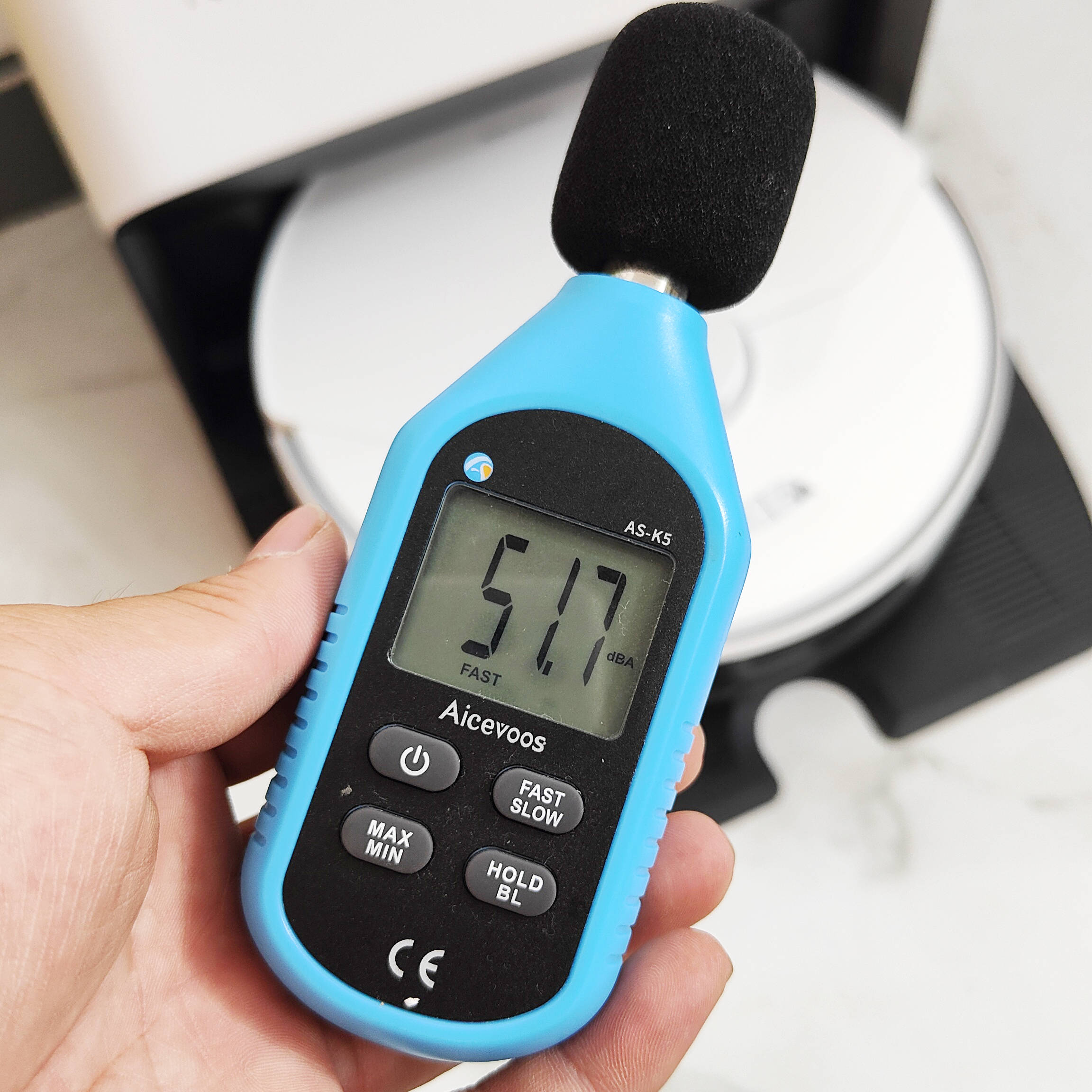 又可以偷懒了,石头自清洁扫拖机器人G10使用体验_清洗