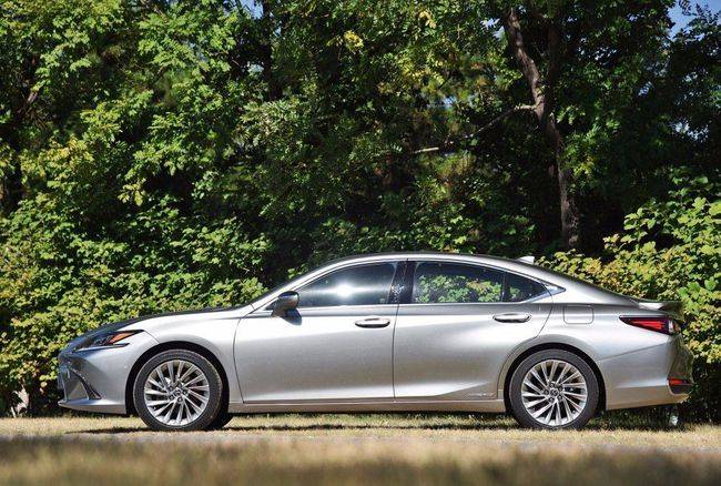 不要BBA！30万买车 ES200？CT5？还是S60？_搜狐汽车_搜狐网