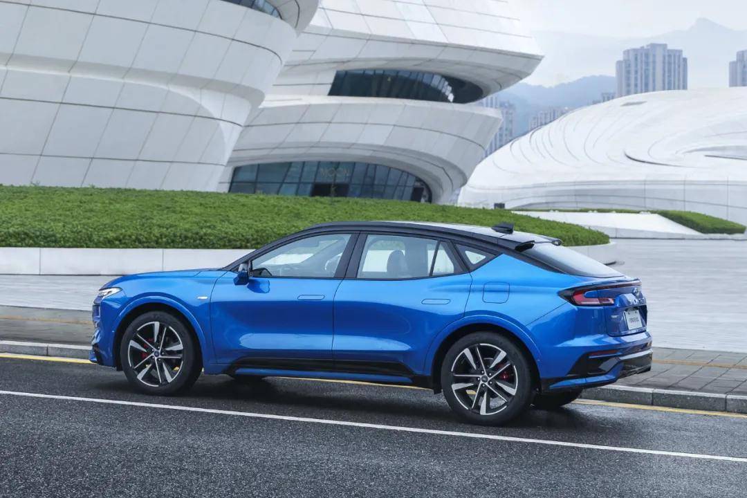 新出炉的轿跑SUV，哈弗H6s、福特EVOS谁更诱人？_搜狐汽车_搜狐网