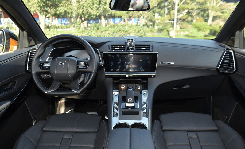 22.99万起的DS7，内饰堪称奢华，全系1.6T动力，又一款颜值SUV_搜狐汽车_搜狐网