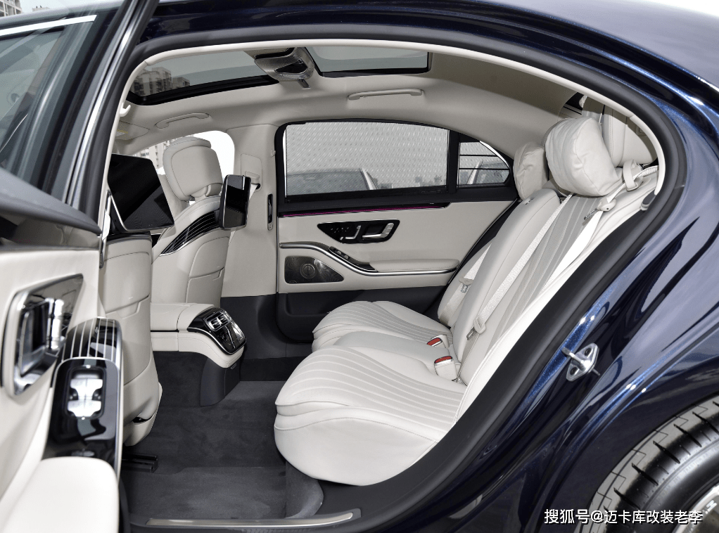 21款奔驰S400 S450改条纹内饰，钢琴烤漆黑桃木_搜狐汽车_搜狐网