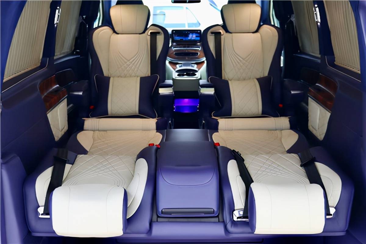 奔驰V260L上海定制体验中心，愿您事业紫气东来_搜狐汽车_搜狐网