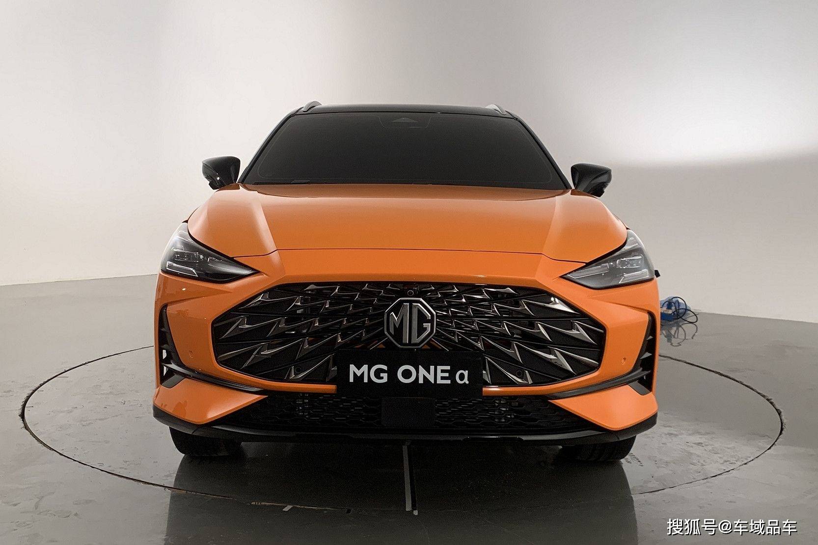 广州车展新车 MG ONE火热上市 α和β两种套件_搜狐汽车_搜狐网