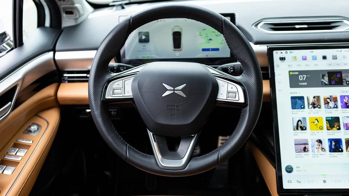 家用车挑选指南：比亚迪秦PLUS EV、小鹏P5二选一_搜狐汽车_搜狐网