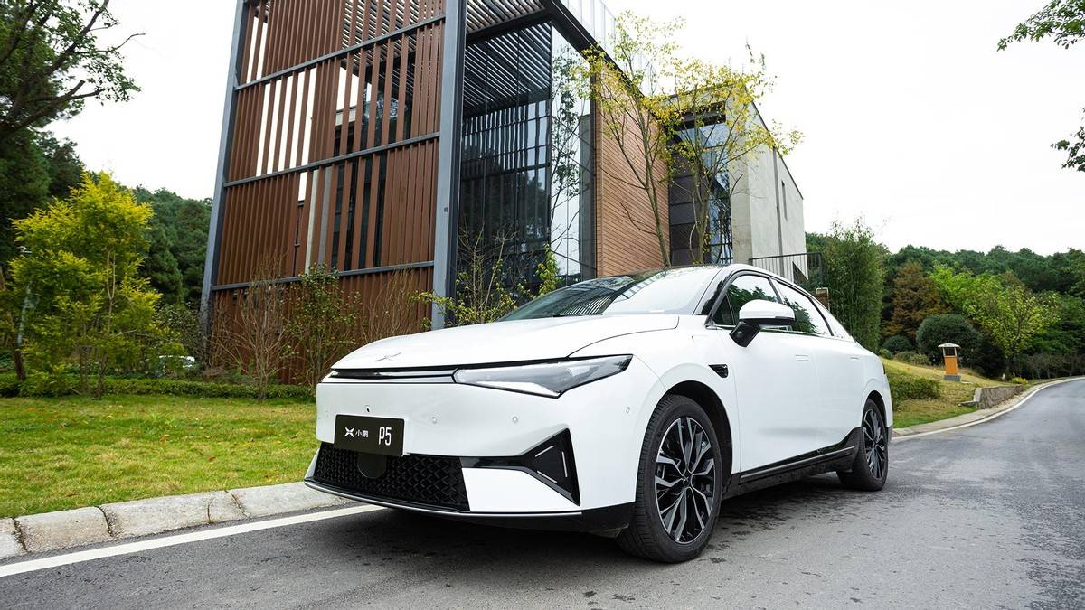 家用车挑选指南：比亚迪秦PLUS EV、小鹏P5二选一_搜狐汽车_搜狐网