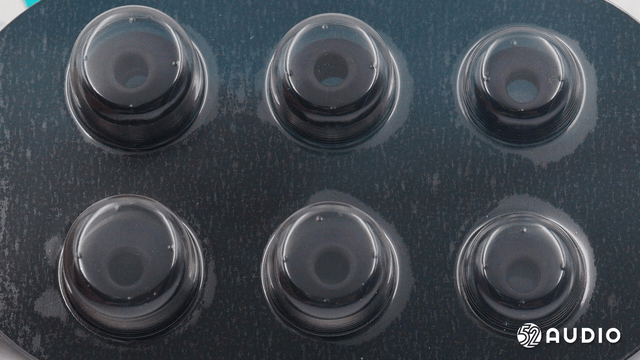 采用达发AB1565蓝牙音频SoC，小鸟Libratone TRACK+第2代颈挂式降噪耳机拆解_特写_产品_信息