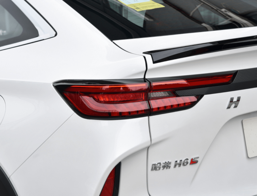 运动派SUV谁更值得买？哈弗H6S对比长安UNI-T_搜狐汽车_搜狐网