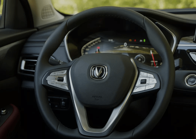 自主紧凑级SUV 风神AX7马赫版PK长安CS75蓝鲸版_搜狐汽车_搜狐网