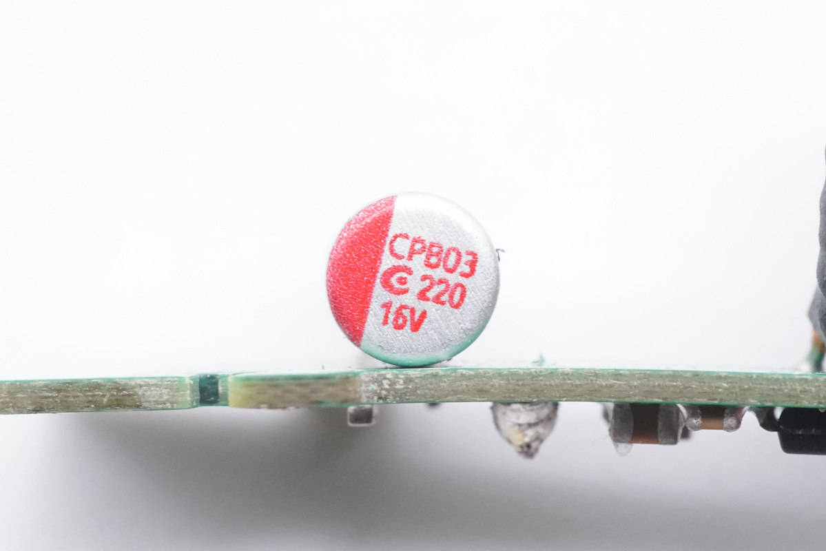 内置英集芯IP6538高集成SOC IC，机乐堂45W三合一带线车充拆解_搜狐汽车_搜狐网