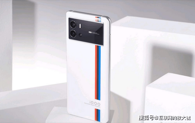 3999起，iQOO9系列卖贵了吗？_价格_小米_硬件