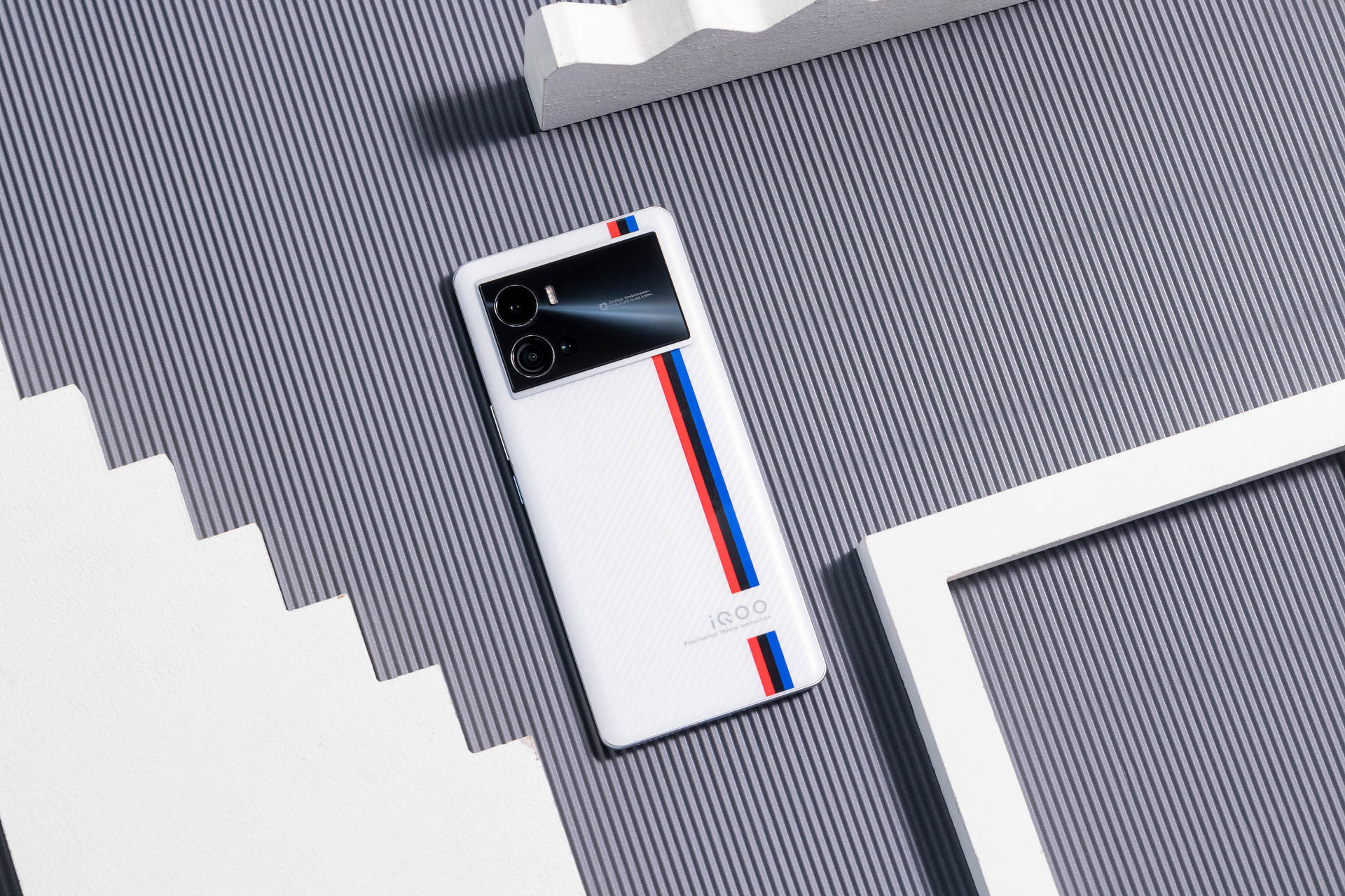 iQOO 9 Pro实力如何？一款堆料很猛的全能型旗舰_满足用户_手机_屏幕