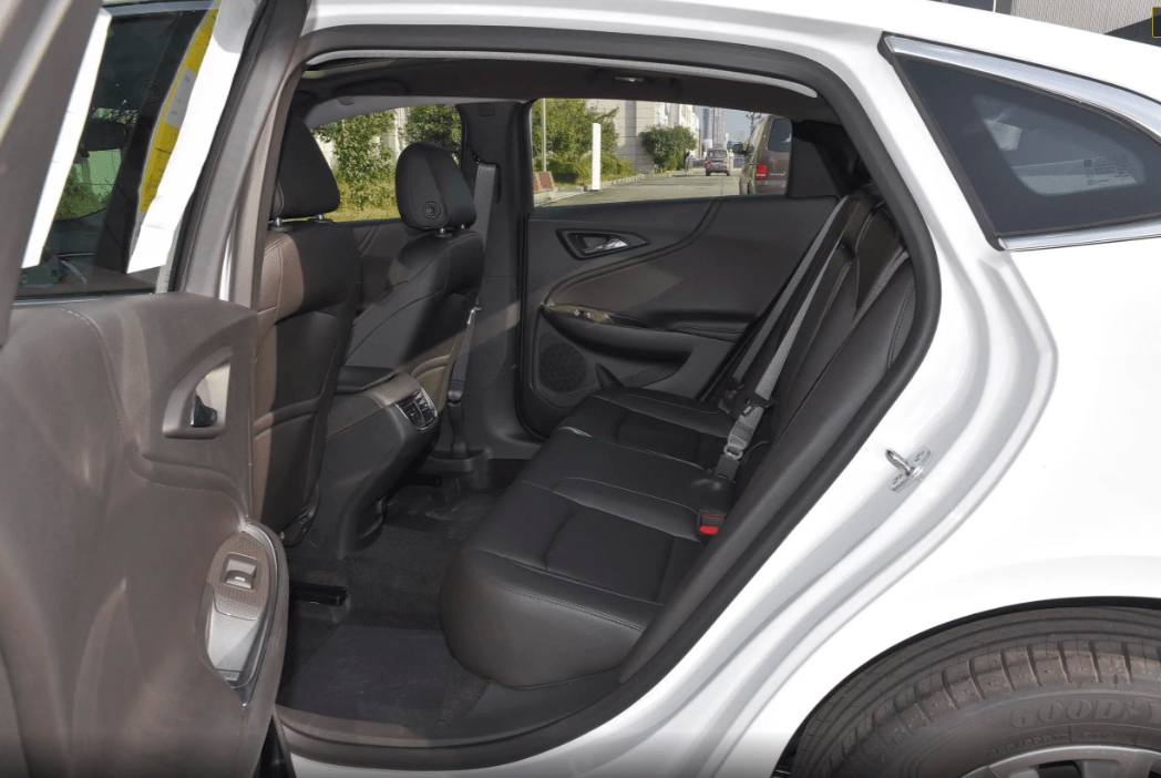 迈锐宝XL入门版降至10.34万起？全系9AT+前后独悬，值得入手吗？_搜狐汽车_搜狐网