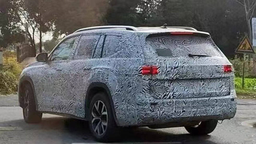 奥迪开始内卷 Q6L或比Q7更大更便宜 Q7今后的日子会很难_搜狐汽车_搜狐网