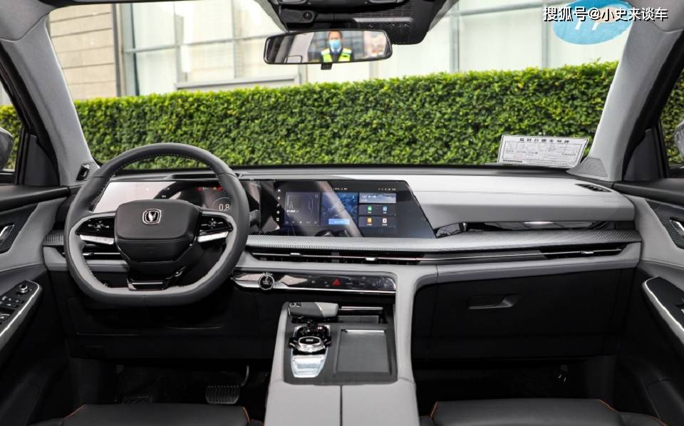 全新进阶的第二代CS75 PLUS！11万搭载2.0T+8AT，爆款SUV又成黑马_搜狐汽车_搜狐网