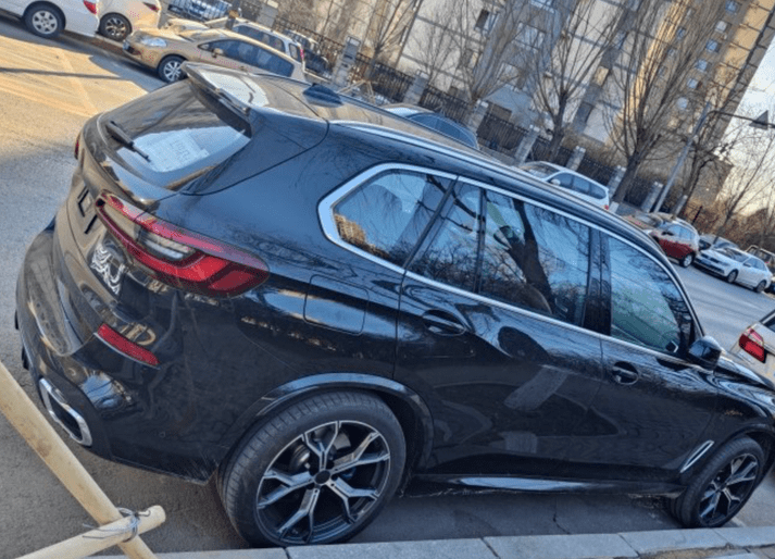 宝马X5L实车现身，中大型SUV即将全面洗牌，GLE再不国产就晚了？_搜狐汽车_搜狐网