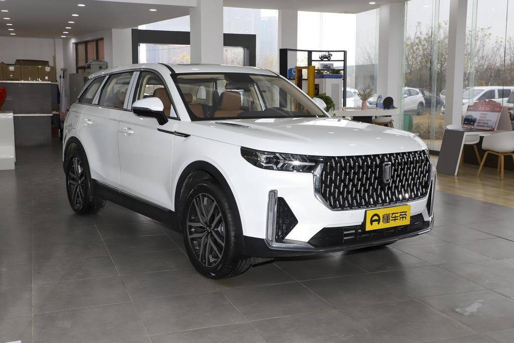 奔腾T99的设计没有辜负它“老大哥”的称号_搜狐汽车_搜狐网