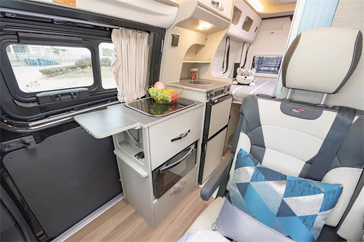 2022款瑞弗启界R500穿越版，福特新全顺V362打造精致旅居车_搜狐汽车_搜狐网