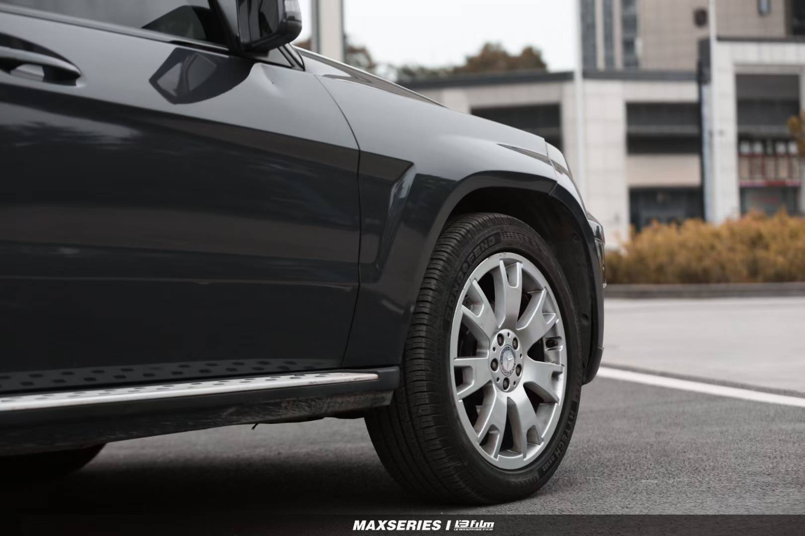 净纯洁的颜色，奔驰GLK PET超亮托马斯灰改色膜（LB FILM）_搜狐汽车_搜狐网