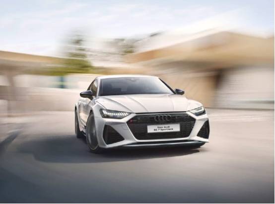 以强大的实力，全新奥迪RS7 Sportback打动了无数用户的心_搜狐汽车_搜狐网