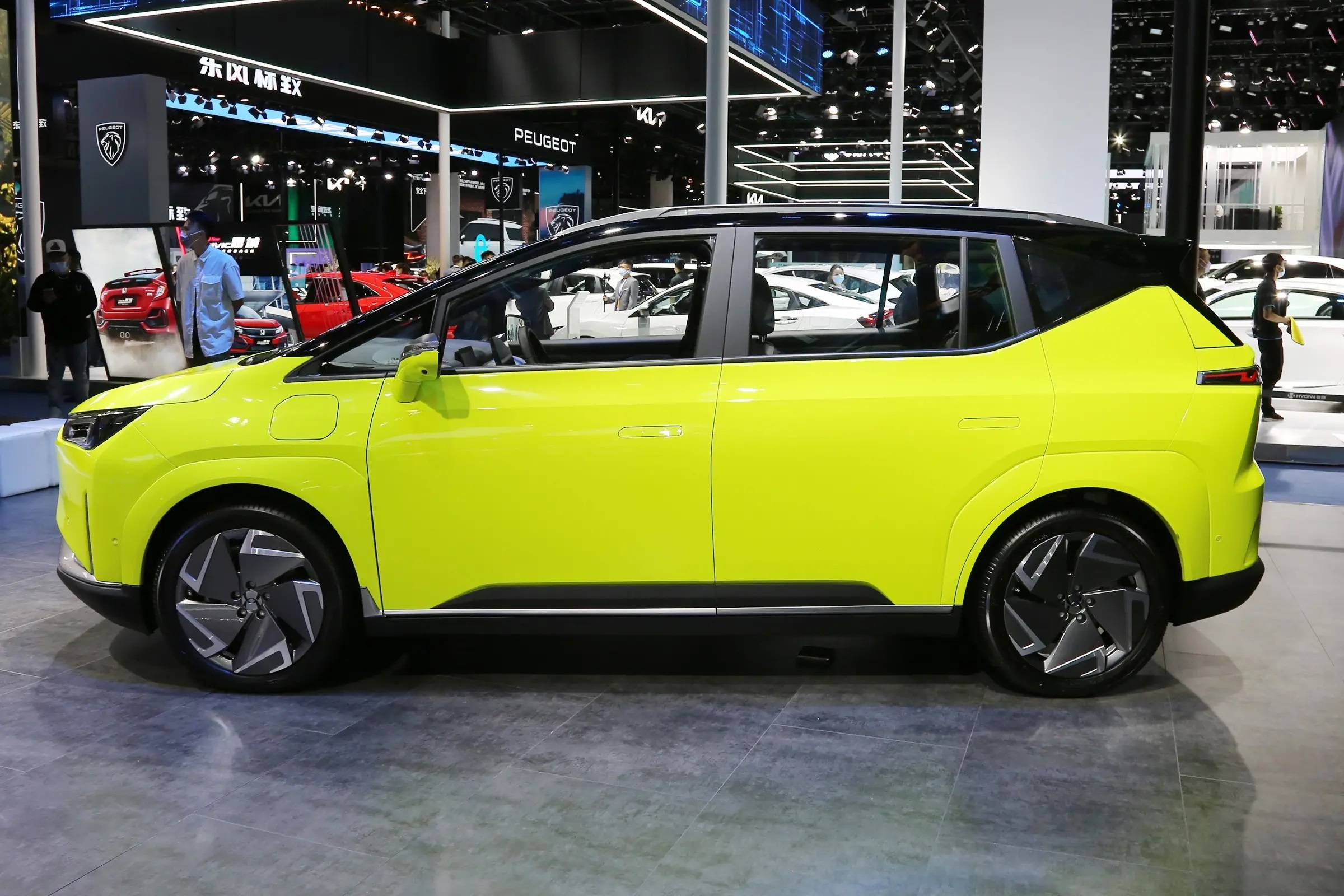 13.28万元起 2022款合创Z03上市 配置升级_搜狐汽车_搜狐网