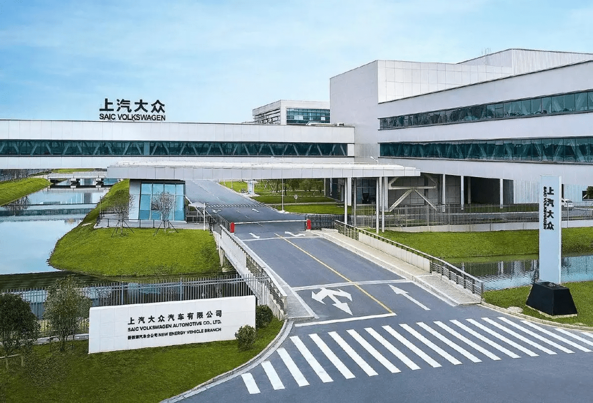 长安发布LUMIN海报 俄罗斯有意进口更多国产车型 | 乐惠车